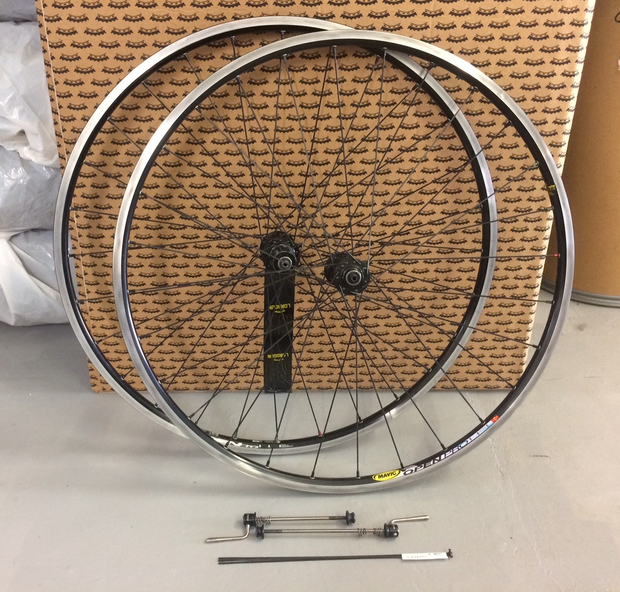 Coppia di ruote Dt-Swiss 240s / Mavic Open Pro / DT-Swiss Aerolite ...