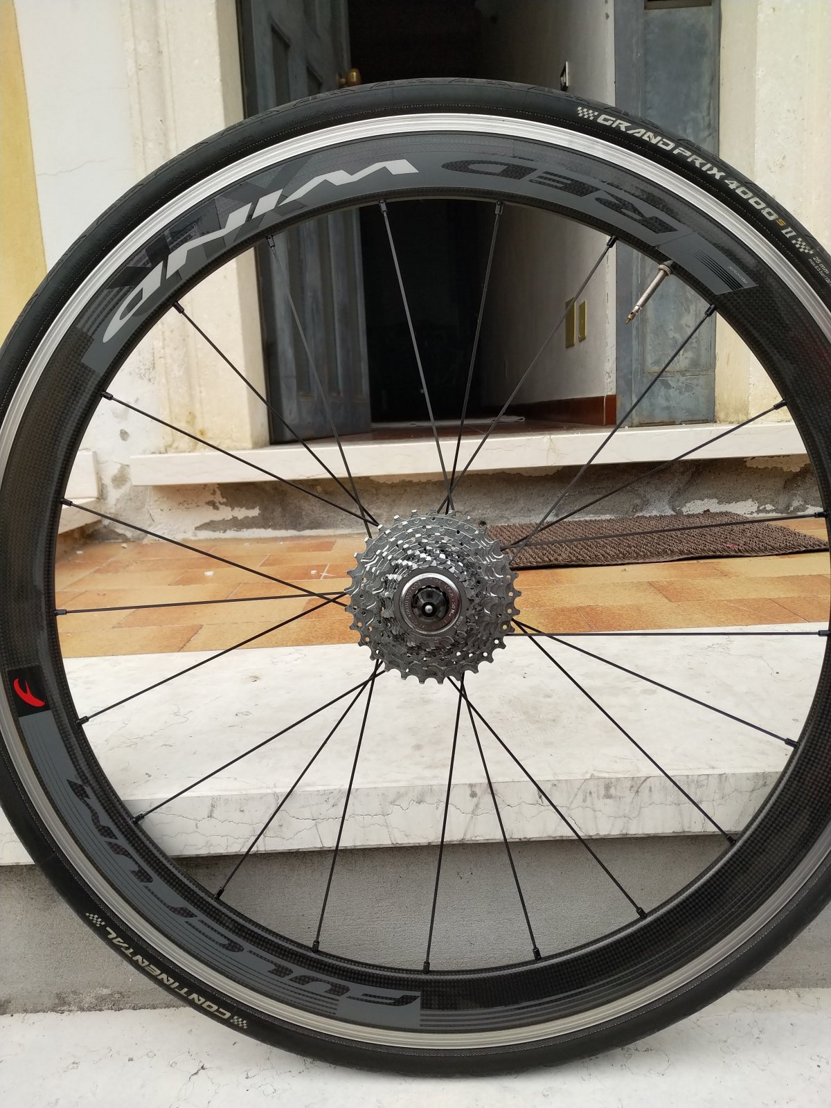Fulcrum Red Wind | BDC MAG