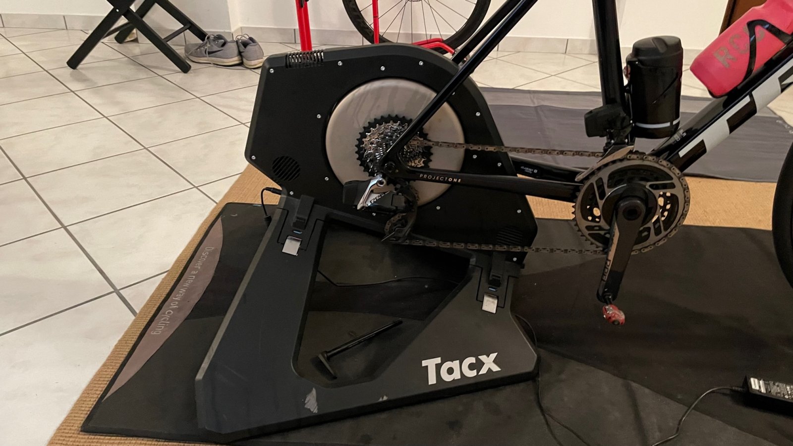 TacX Neo Smart | BDC MAG
