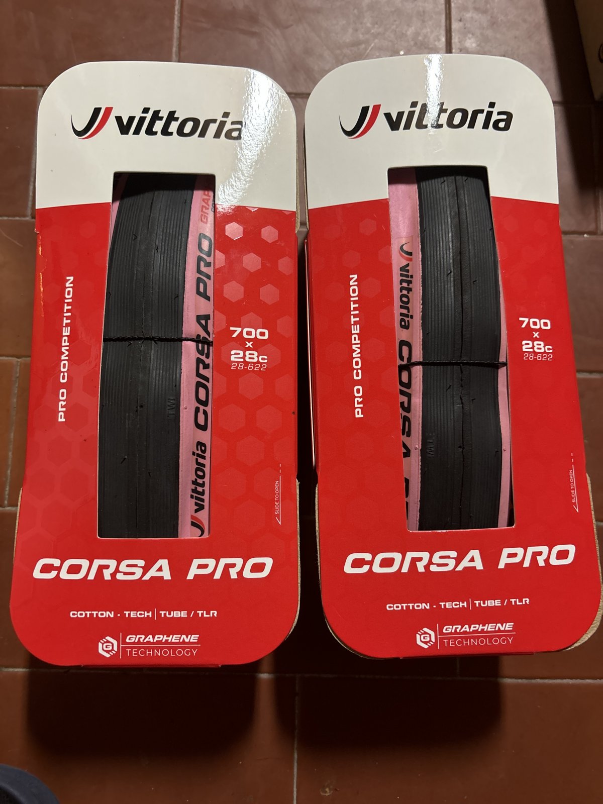 Vittoria Corsa Pro 28” - Pink Edition | BDC MAG